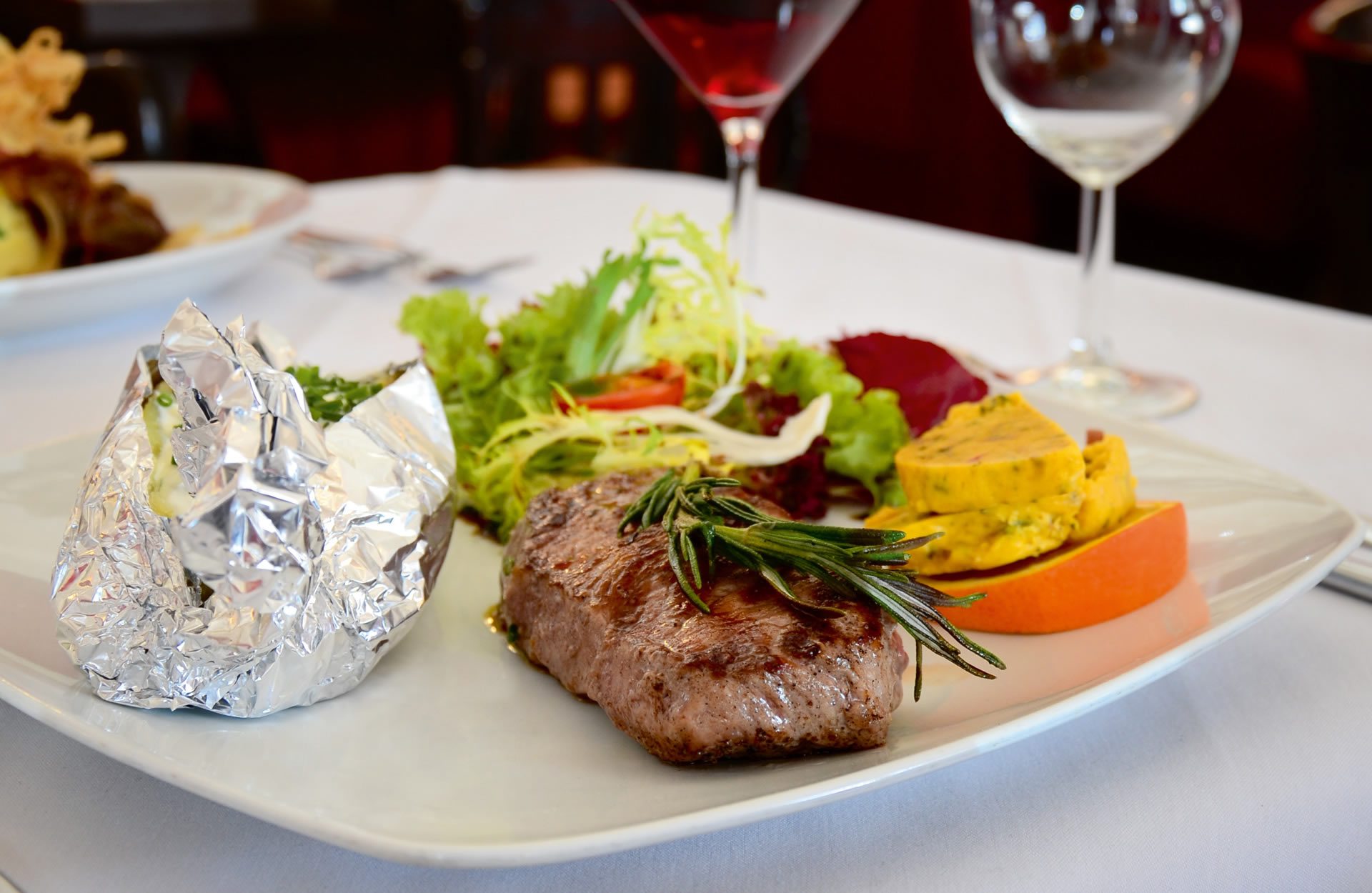 kuchel eck – Das Kuchel Eck am Ludwigkirchplatz in Berlin